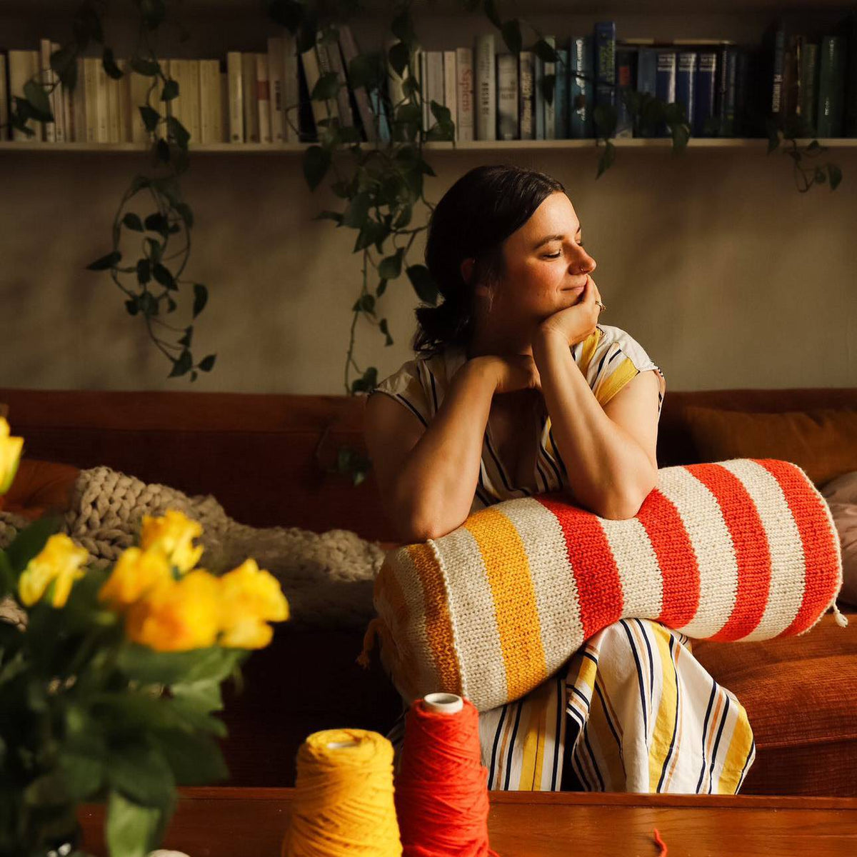 Strickanleitung Kissen designed by Fridlaa – KNIT KNIT Berlin